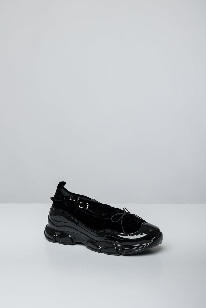 Simone Rocha Classic Criss Cross Tracker Ballerina – Antidote Fashion ...