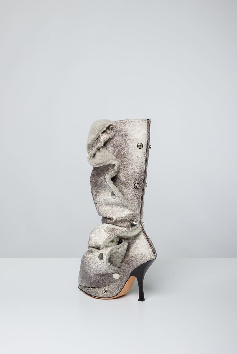 Y/Project Snap Boots in Light Grey – Antidote Fashion and Lifestyle
